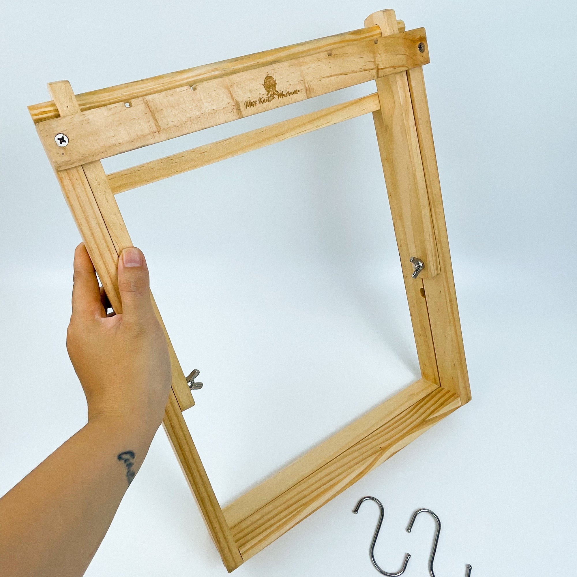 Portable Vertical Macrame Frame Set - Miss Knottie Macrame